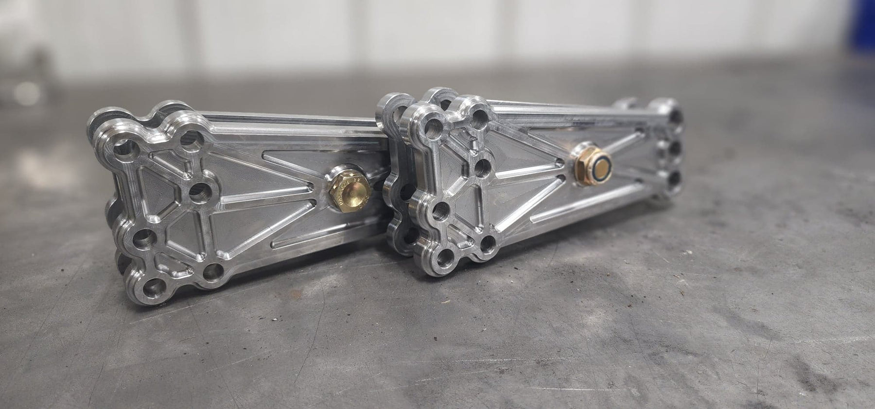 Extended Upper Brackets for Merillat 4 Link System – Moore Race Chassis